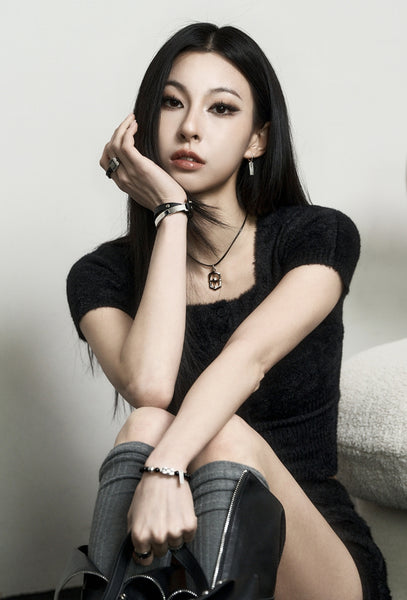 BLACKPURPLE (ブラックパープル) - シールドシンボルレザーネックレス / Shield symbol leather necklace – einz.jp