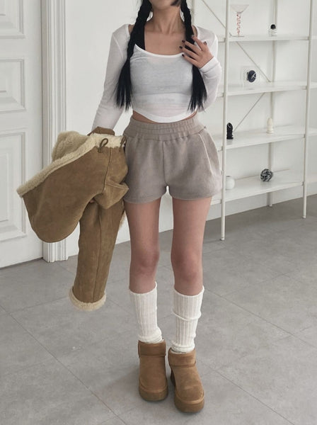 in a row (インアロー) - ロニーリブドレッグウォーマー / Ronnie Ribbed Leg Warmers – einz.jp