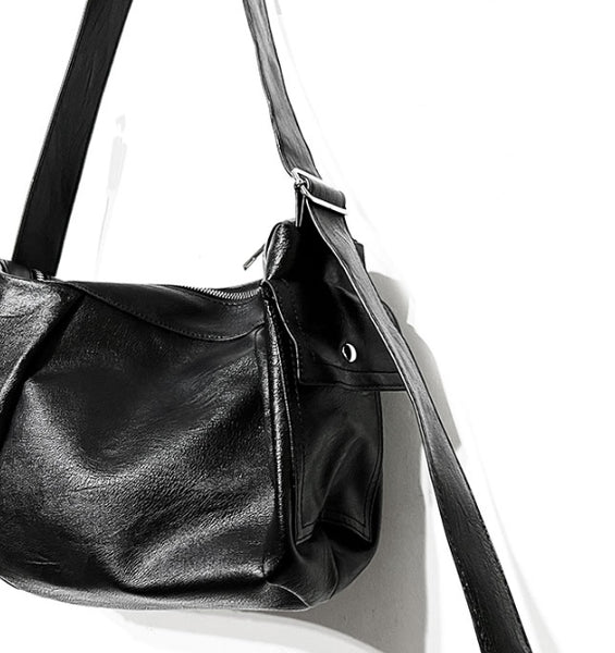 2plan (ツープラン) - ポケットレザークロスバッグ / Pocket Leather Cross Bag – einz.jp